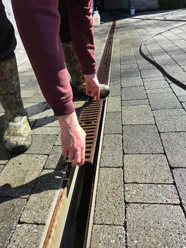Pressure Washing Victoria | Salish Coast Exterior Cleaning